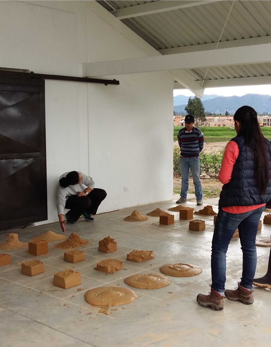 Laboratorios - Universidad La Gran Colombia - Sede Bogotá